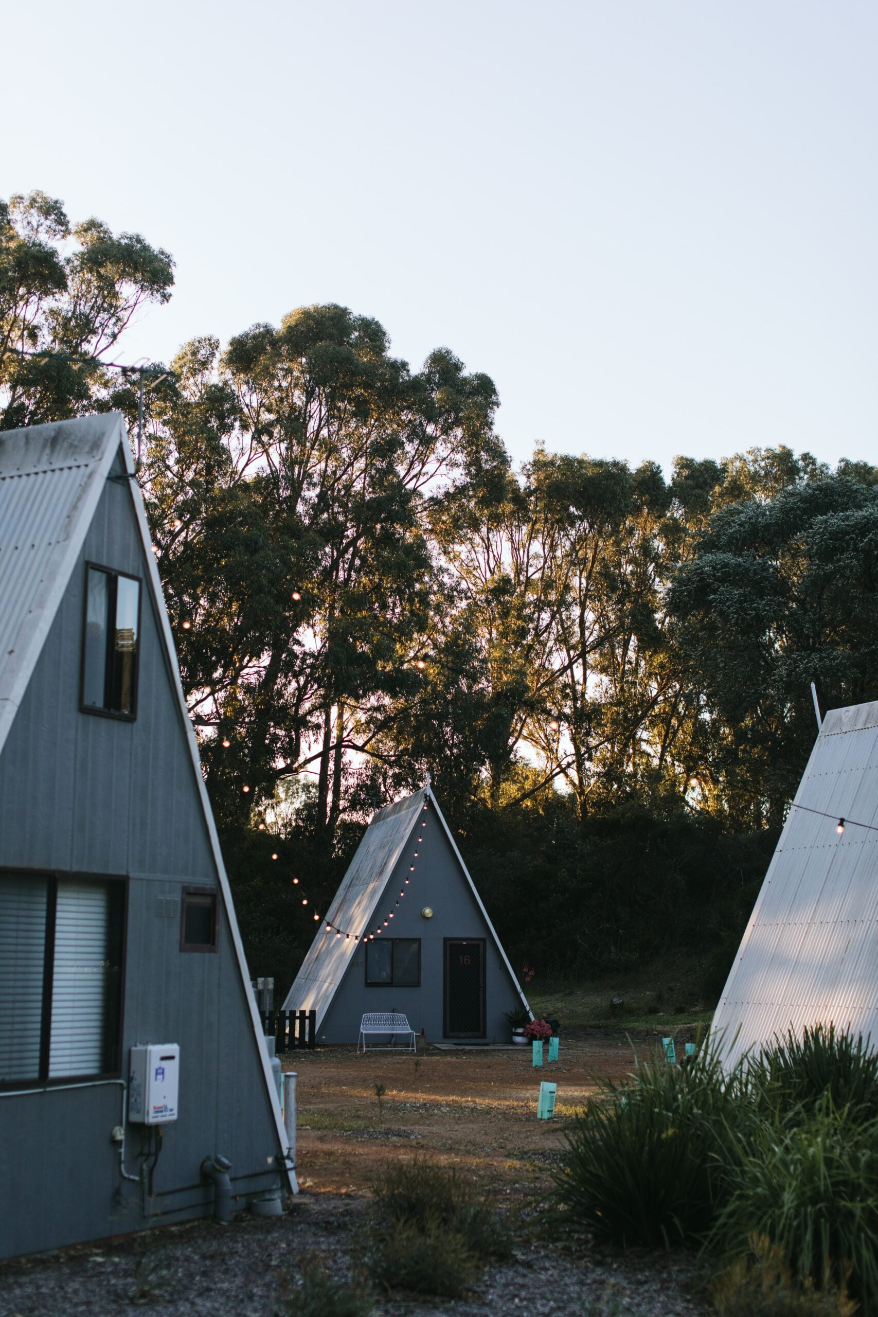 8 A-Frame Cabins in Quebec - Books for Mind