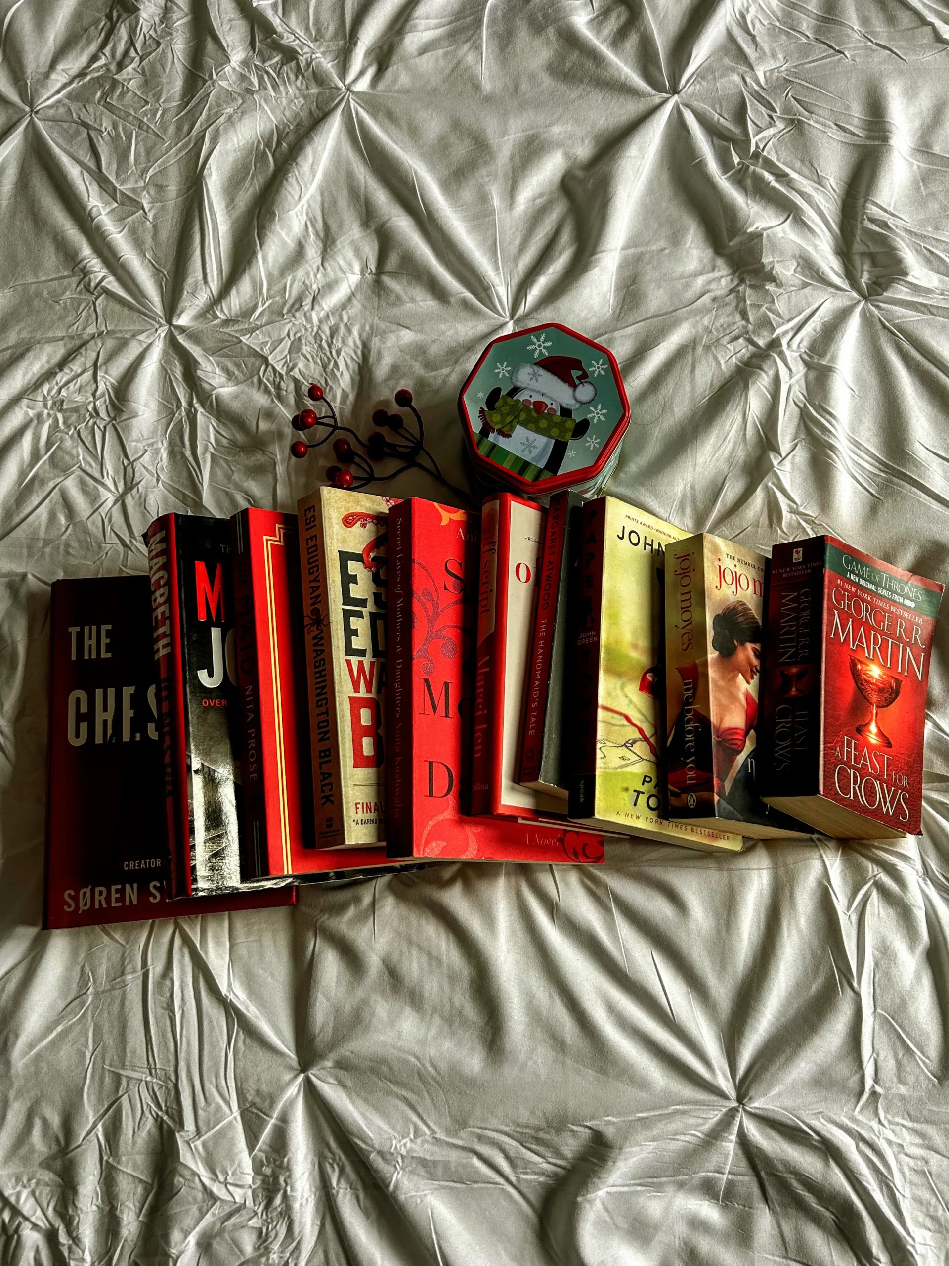 Rainbow Covers Series: Red - Books for Mind